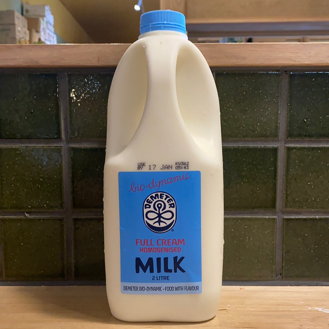 Demeter Milk Homogenised 2L – Rhubarb Rhubarb Organics